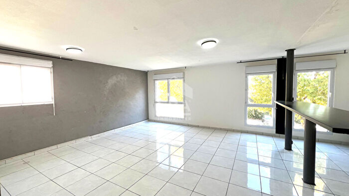 Appartement à vendre - Port-de-Bouc, La Mérindole, Le Pont du Roi - 3 pièces - 2 chambres