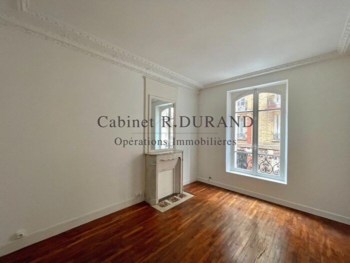 Appartement à louer - Asnières-sur-Seine, Bécon, Bourguignons - 3 pièces - 1 chambre