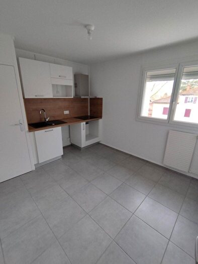 Appartement à louer - Vosne-Etete Noire, Neuville-sur-Saône - 2 pièces - 1 chambre