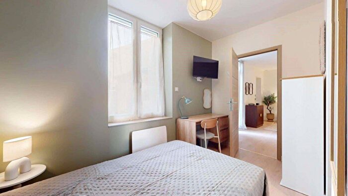 Appartement à louer - Laon Zola-Neufchâtel-Orgeval, Reims - 1 pièce