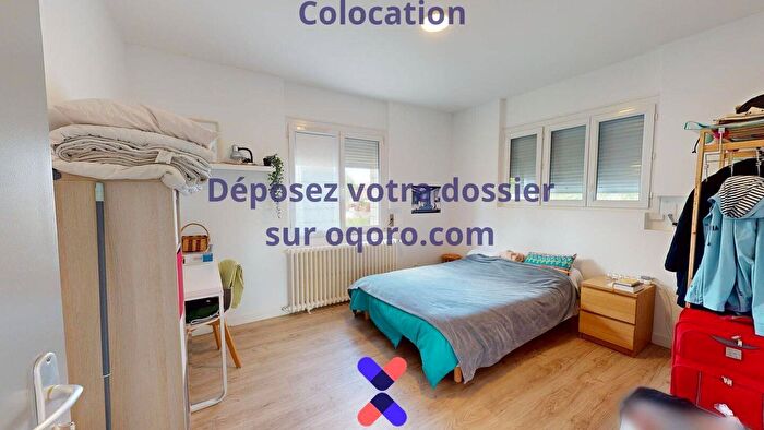 Maison à louer - Saint Eloi-Touffenet-Breuil-Mingot, Poitiers - 9 pièces - 8 chambres