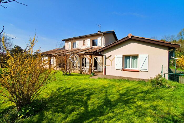 Maison à vendre - Saint-Didier-de-Formans - 5 pièces - 4 chambres