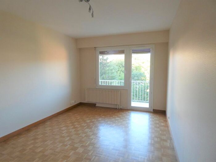 Appartement 2 pièces à Chambéry, Laurier, à louer