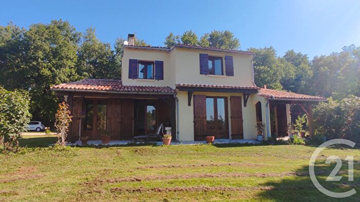 Maison à vendre - Saintes, Bellevue, La Grange, Les Boiffiers - 7 pièces - 5 chambres