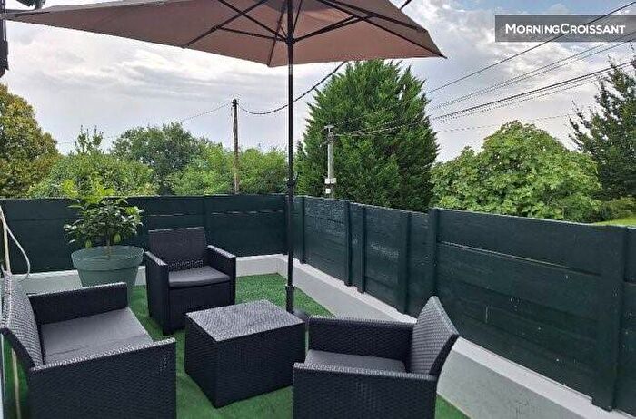 Maison à louer - Bardos - 4 pièces - 2 chambres