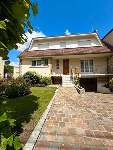 Le Raincy, Montfermeil, Grands Côteaux : Maison 6 pièces à vendre