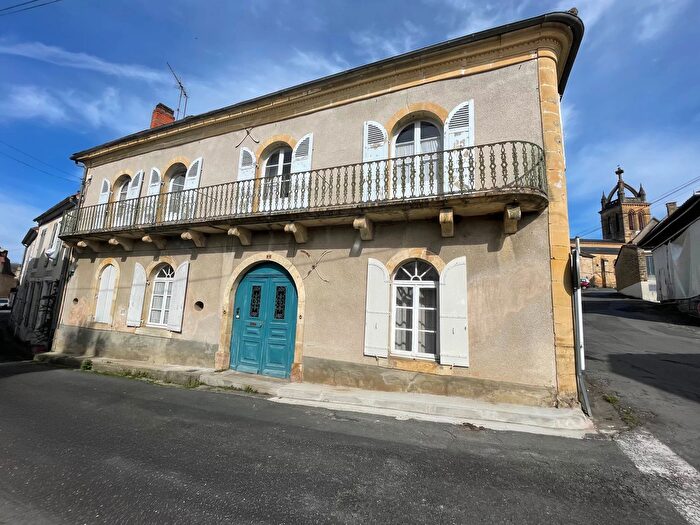 Maison à vendre - Excideuil - 20 pièces - 8 chambres