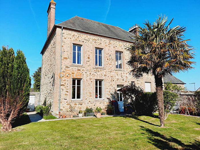 Maison à vendre - Saint-Jean-de-Daye - 9 pièces - 5 chambres