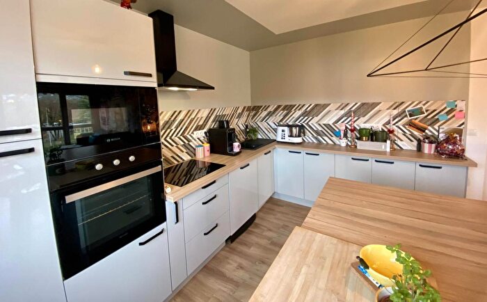 Appartement à vendre - La Ravoire - 4 pièces - 3 chambres