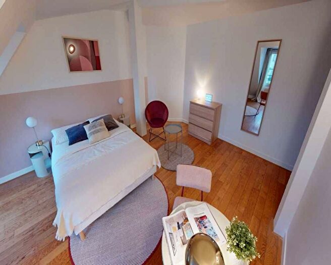 Appartement 4 pièces à louer à Paris 1er arrondissement