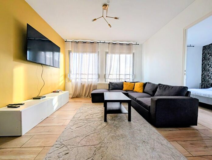 Appartement 4 pièces à vendre à Dijon, Perrières