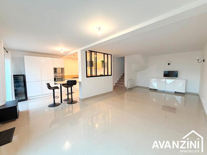 Maison à vendre - Couilly-Pont-aux-Dames - 5 pièces - 4 chambres