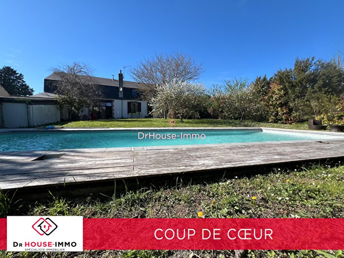 Maison 7 pièces à Marmagne, à vendre