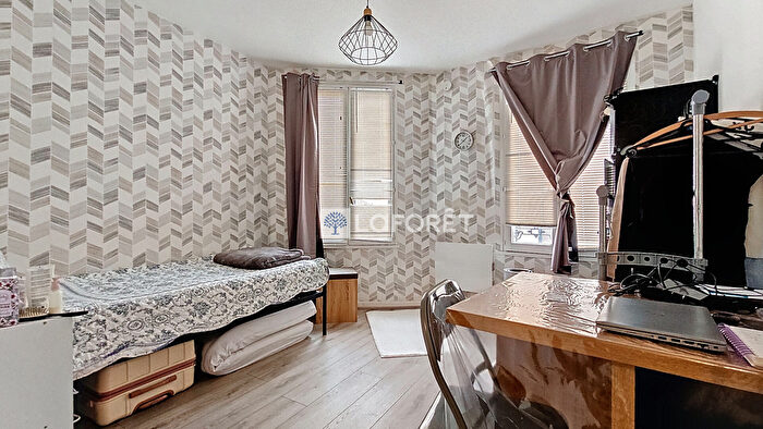 Appartement à vendre - Compiègne, Centre-ville - 1 pièce - 1 chambre