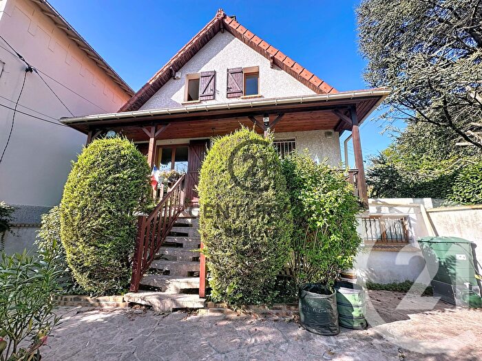 Maison à vendre - Chelles, Chelles Sud, Grande Prairie, Bords de Marne - 5 pièces - 3 chambres