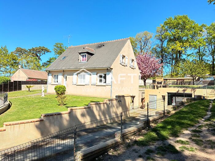 Maison 5 pièces à Luzillé, à vendre