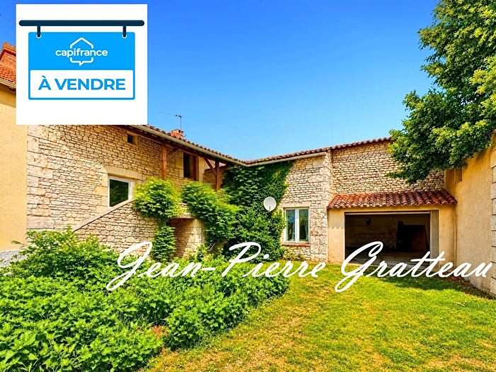 Jaulnay : Maison 7 pièces à vendre