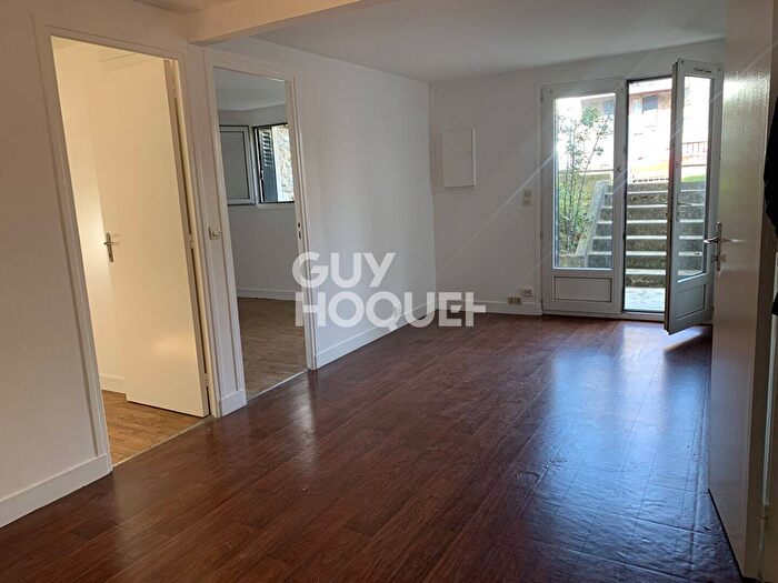 Appartement à louer - Agent Sarre-Centre-Les Vallées-La Garenne, Colombes - 3 pièces - 2 chambres