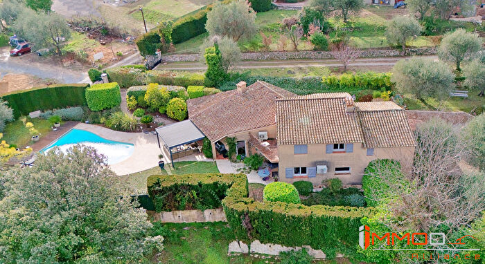 Maison à vendre - Le Tignet - 6 pièces - 4 chambres