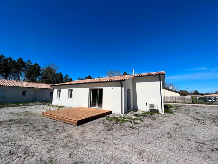 Maison 4 pièces à louer à Saint-Magne
