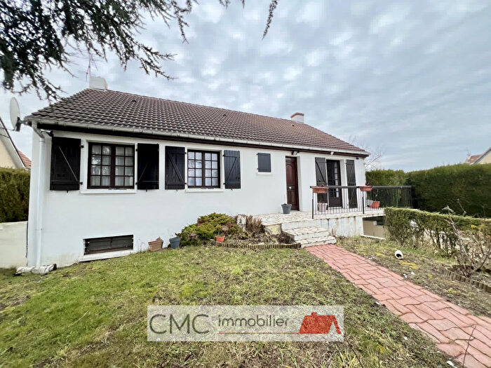 Maison à vendre - Luisant - 4 pièces - 3 chambres