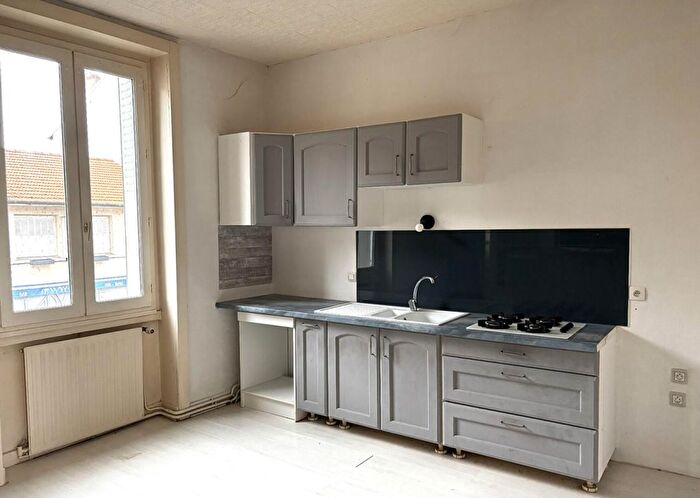 Appartement à vendre - Montrond-les-Bains - 3 pièces - 2 chambres