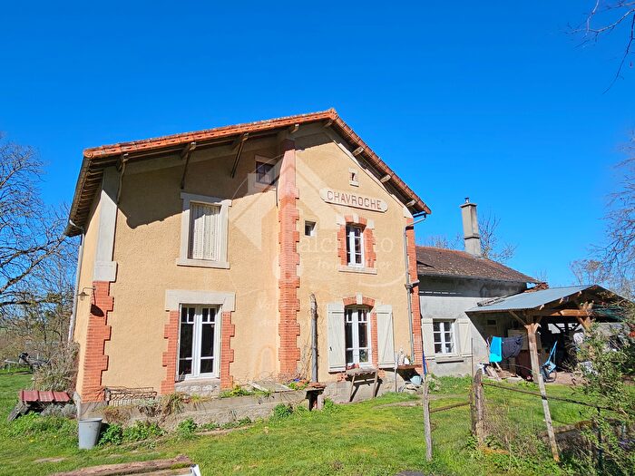 Maison à vendre - Chavroches - 8 pièces - 5 chambres