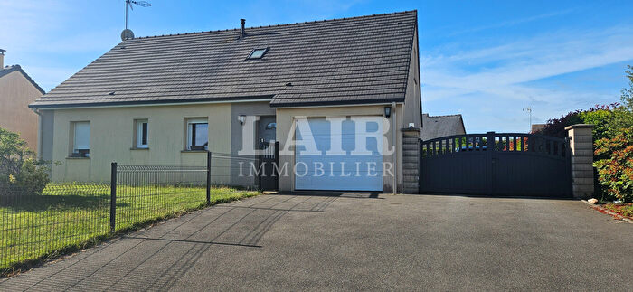Maison 7 pièces à Saint-Pierre-des-Nids, à vendre