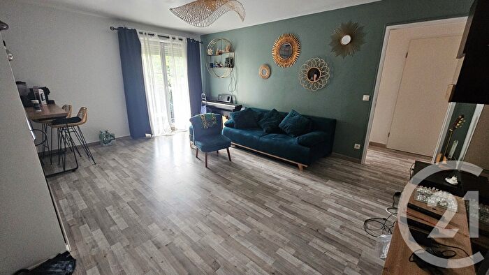 Appartement 3 pièces à Moissy-Cramayel, Jatteau, à louer