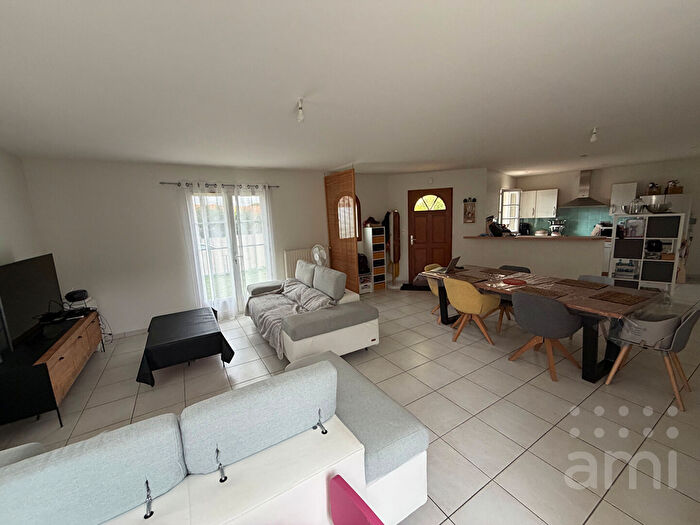 Niort, Sainte-Pezenne - Maison 5 pièces à louer