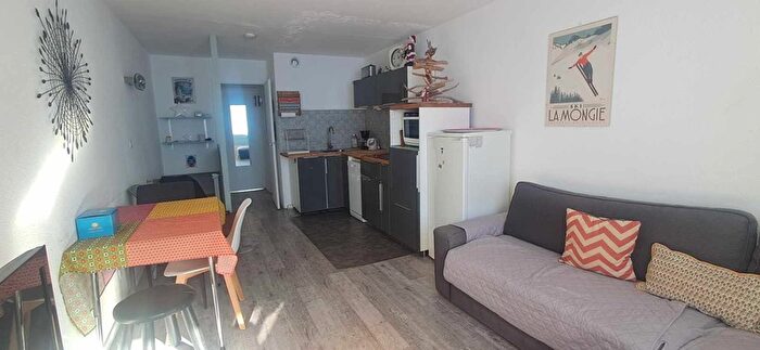 Appartement à vendre - Bagnères-de-Bigorre - 2 pièces - 1 chambre