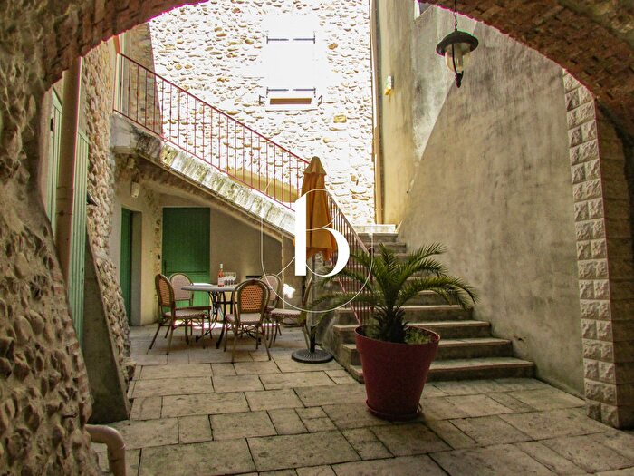 Maison à vendre - Barjac - 7 pièces - 4 chambres