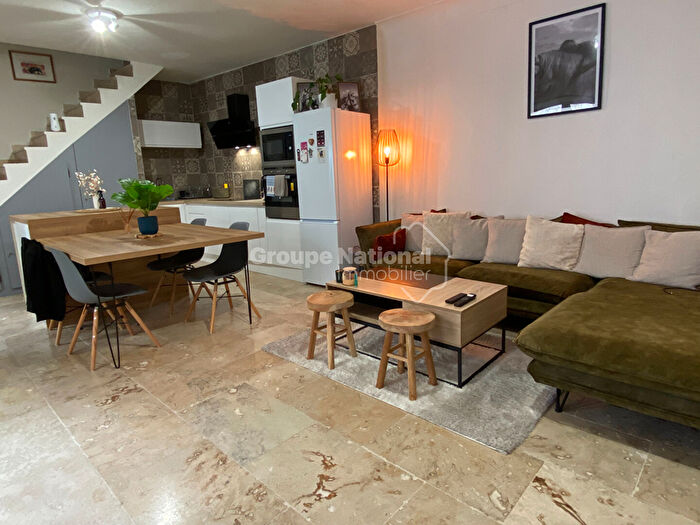 Maison à vendre - Beaucaire, Centre-ville - 3 pièces - 2 chambres