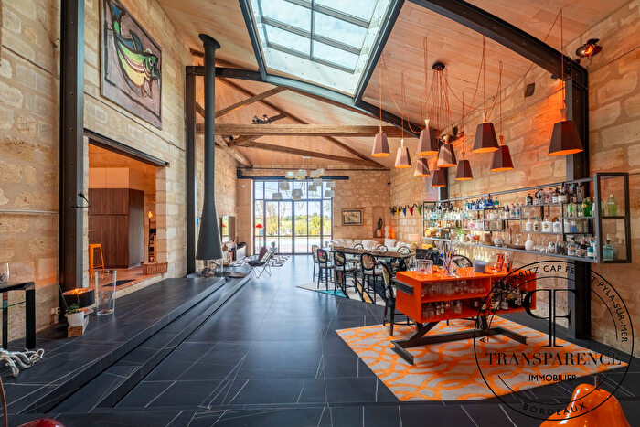 Maison à vendre - Macau - 9 pièces - 6 chambres