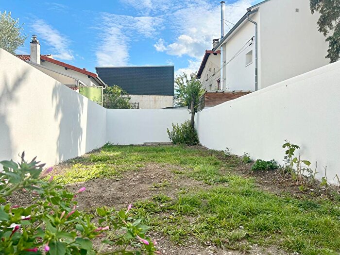 Maison à vendre - Fontenay-sous-Bois, Plateau - 4 pièces - 3 chambres