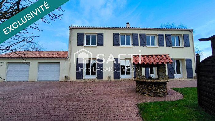 Maison à vendre - Saint-Florent-des-Bois - 6 pièces - 4 chambres