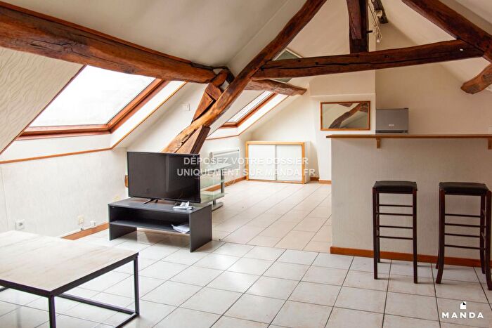 Appartement 2 pièces à Corbeil-Essonnes, Rive droite, à louer