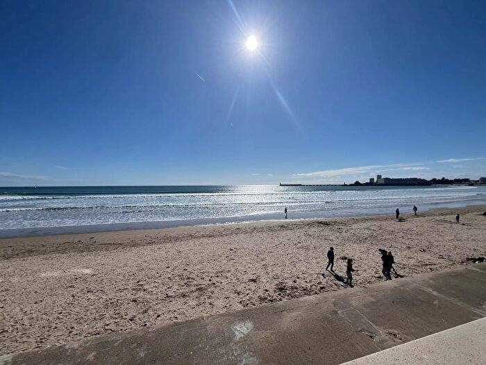 Appartement à vendre - Les Sables-dOlonne, Passage, Remblai, Ile Penotte, Notre-Dame - 3 pièces - 2 chambres