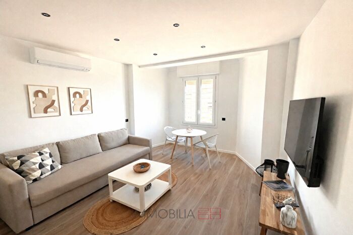 Appartement à vendre - Beausoleil, Centre-ville, Carnier - 2 pièces - 1 chambre