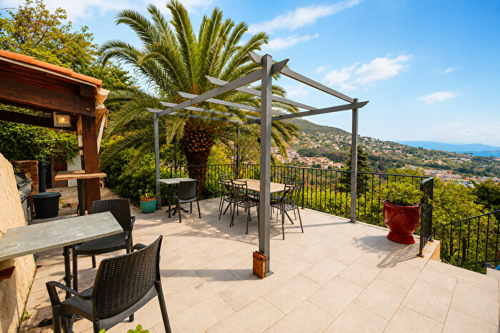 Maison 6 pièces à vendre - Mandelieu-la-Napoule, Les Termes