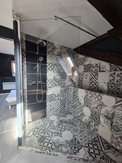 Appartement à louer - Ribeauvillé - 2 pièces - 1 chambre