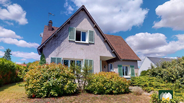 Maison à vendre - Maintenon - 6 pièces - 4 chambres