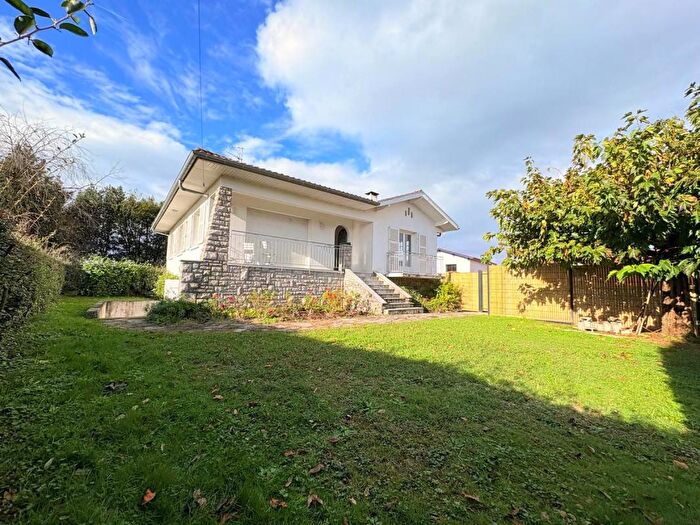 Maison à vendre - Anglet, Montbrun - 7 pièces - 5 chambres