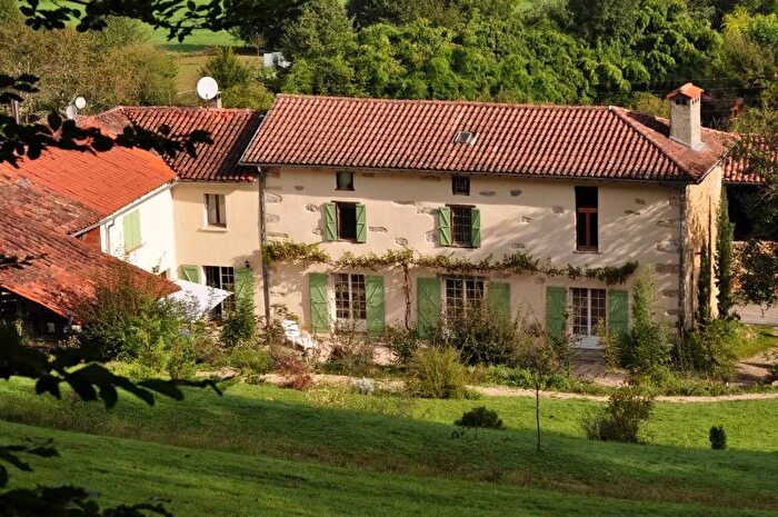 Maison à vendre - Salies-du-Salat - 10 pièces - 6 chambres