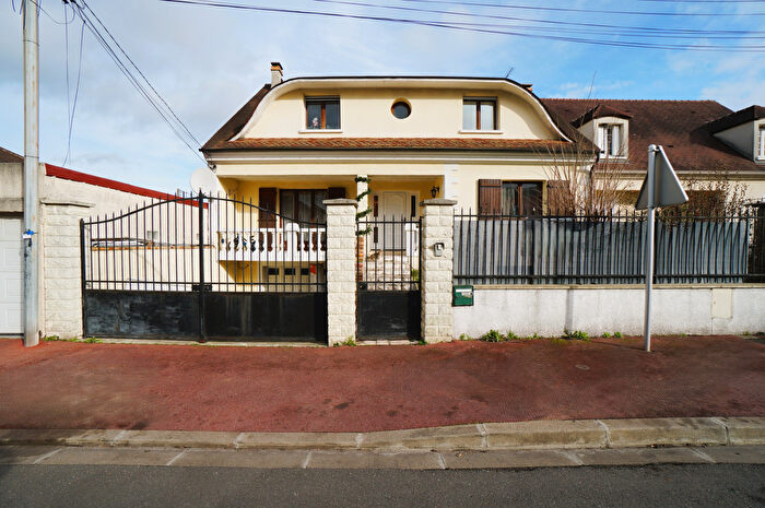 Maison à vendre - Tremblay-en-France, Le Vert Galant - 7 pièces - 5 chambres