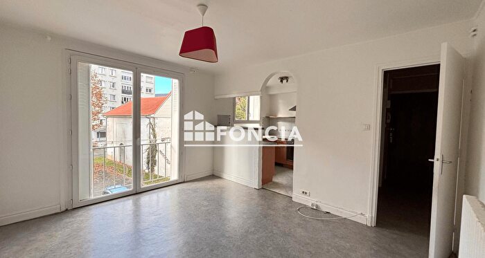 Appartement à vendre - Tarbes, Centre-ville - 4 pièces - 3 chambres