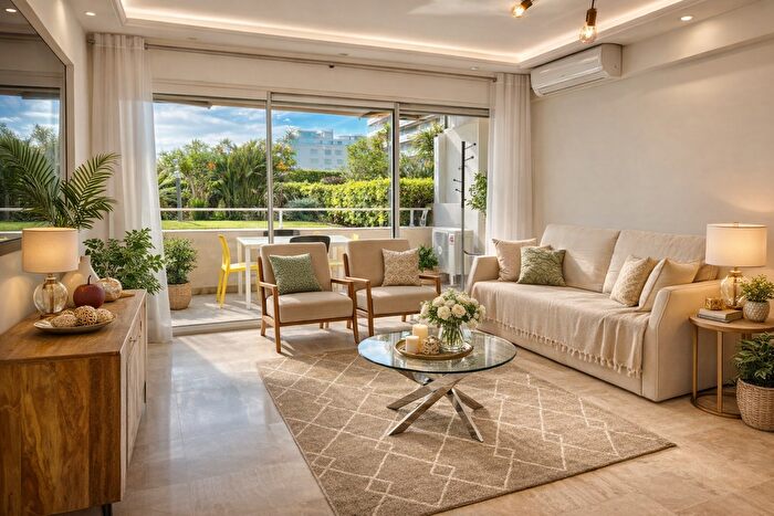 Appartement à vendre - Cannes, Pointe Croisette - 3 pièces - 2 chambres