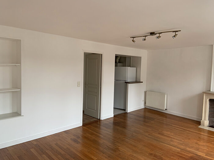Appartement à louer - Bayeux, Centre-ville, Saint-Jean - 2 pièces - 1 chambre