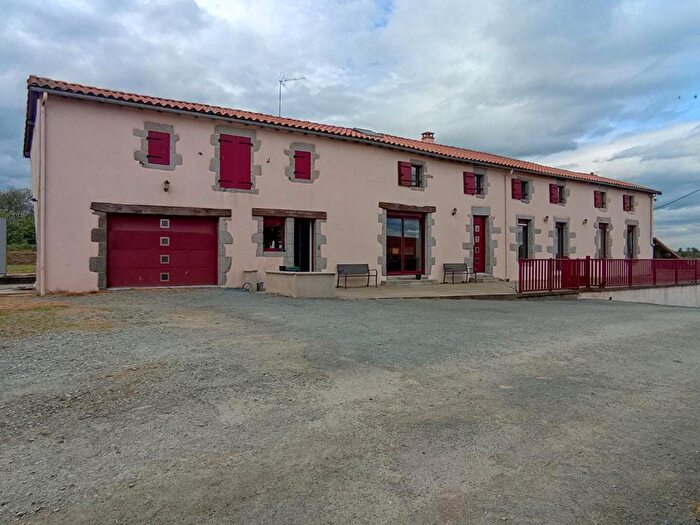 Maison à vendre - Saint-Mesmin - 6 pièces - 3 chambres