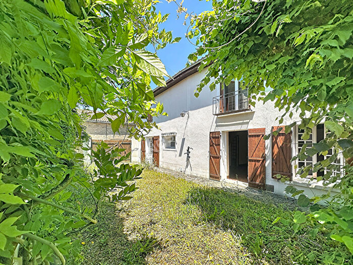 Maison 7 pièces à vendre - Poitiers, Ouest